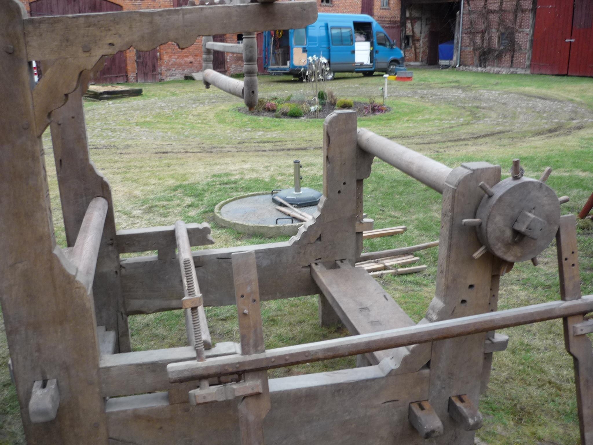 Webstuhl aus Holz | Historische Bauelemente | Jetzt online bestellen!